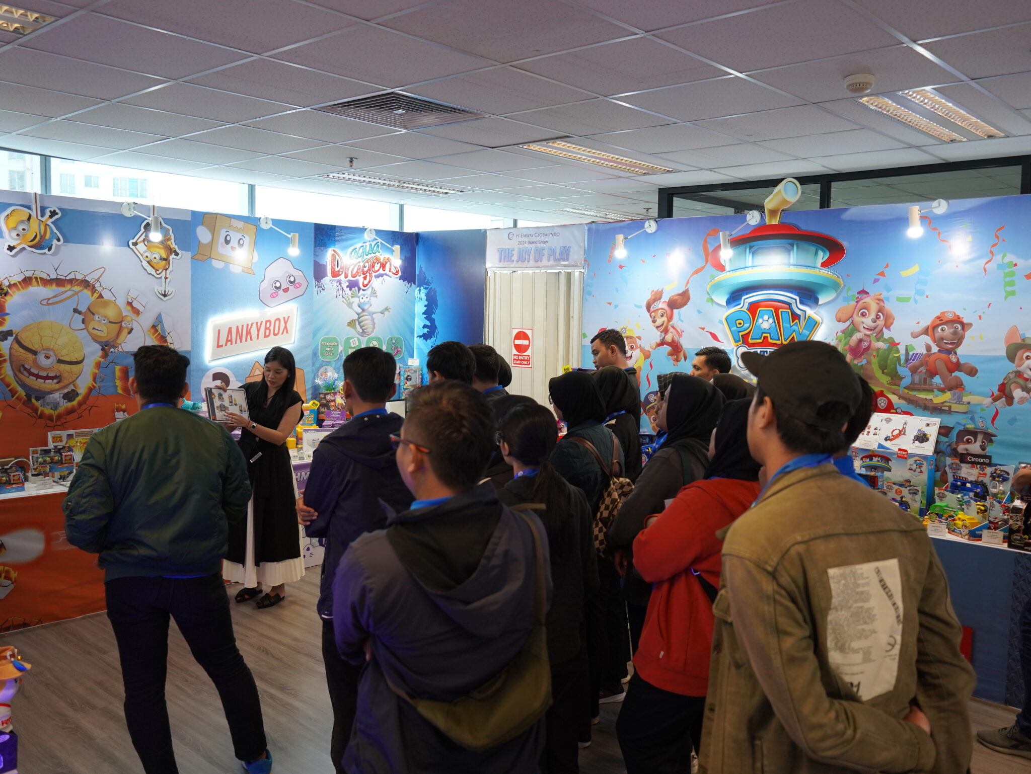 EMWAY's Brand Show: A Recap Unveiling The Joy of Play. - Emway